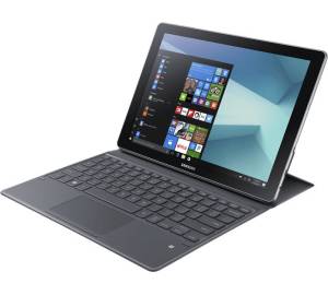 Notebook 12 Zoll Test: Sehr kompakt und bequem in der Hand