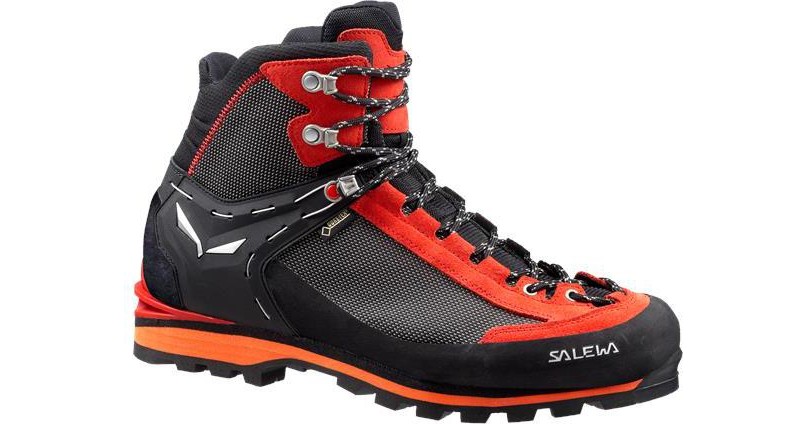 Salewa Crow GTX im Test: 1,6 gut | Robuster Bergschuh für ...