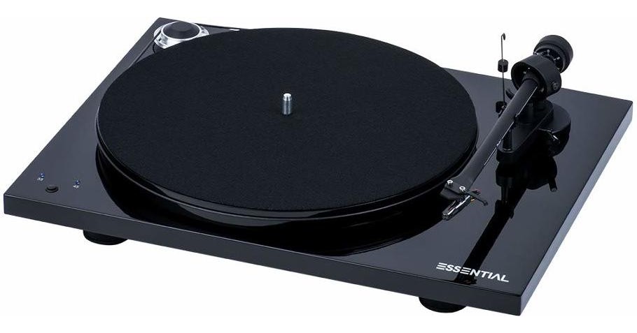 Pro-Ject Essential III Record Master im Test: 2,8
