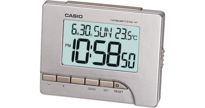 Casio Wake Up Timer DQ-747-8EF: 1,6 gut | Solider Wecker für kleine ...