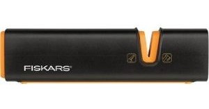 Fiskars Xsharp im Test: 1,2 sehr gut | Kompaktes Schärfungs-Tool für ...