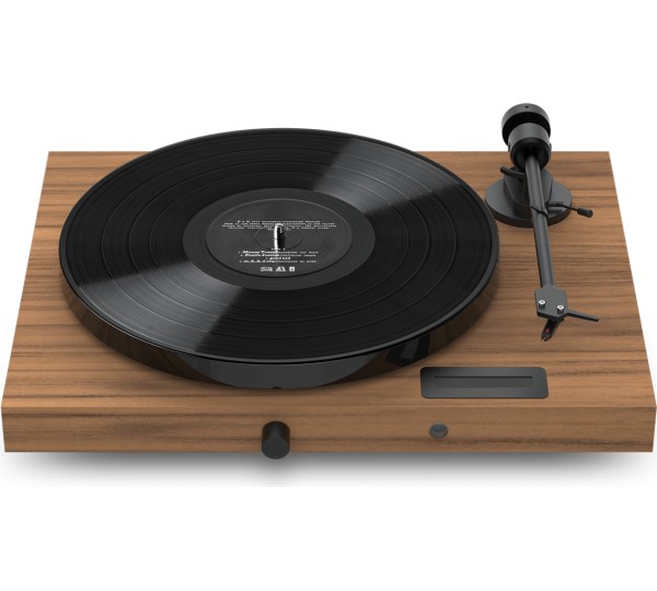 Pro-Ject Juke Box E1 im Test: 3,0 | Soundanlage einmal anders