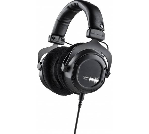 Beyerdynamic Custom Studio im Test Testberichte.de-∅-Note